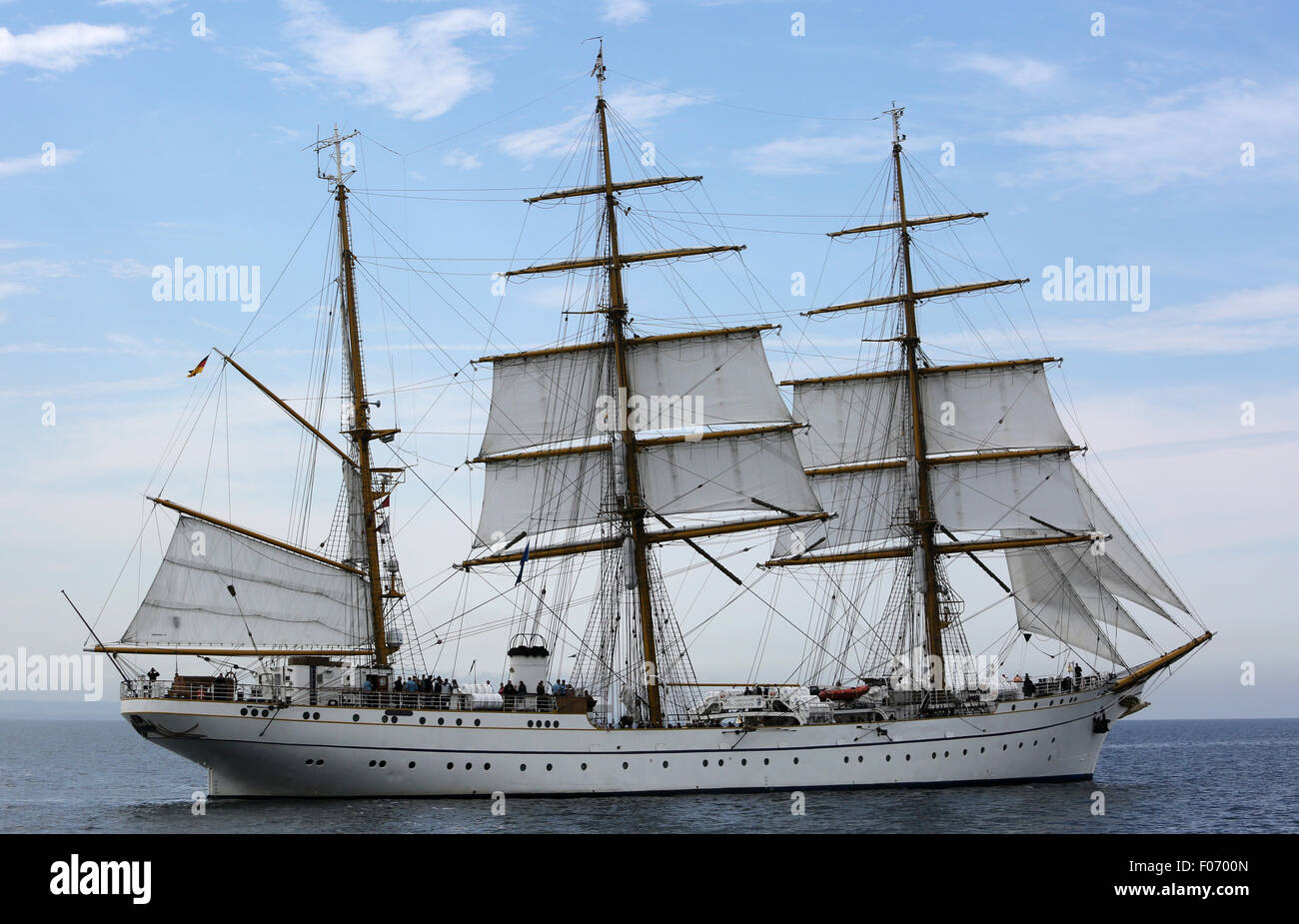Rostock-Warnemuende, Germany. 8th Aug, 2015. German Navy sailing vessel ...