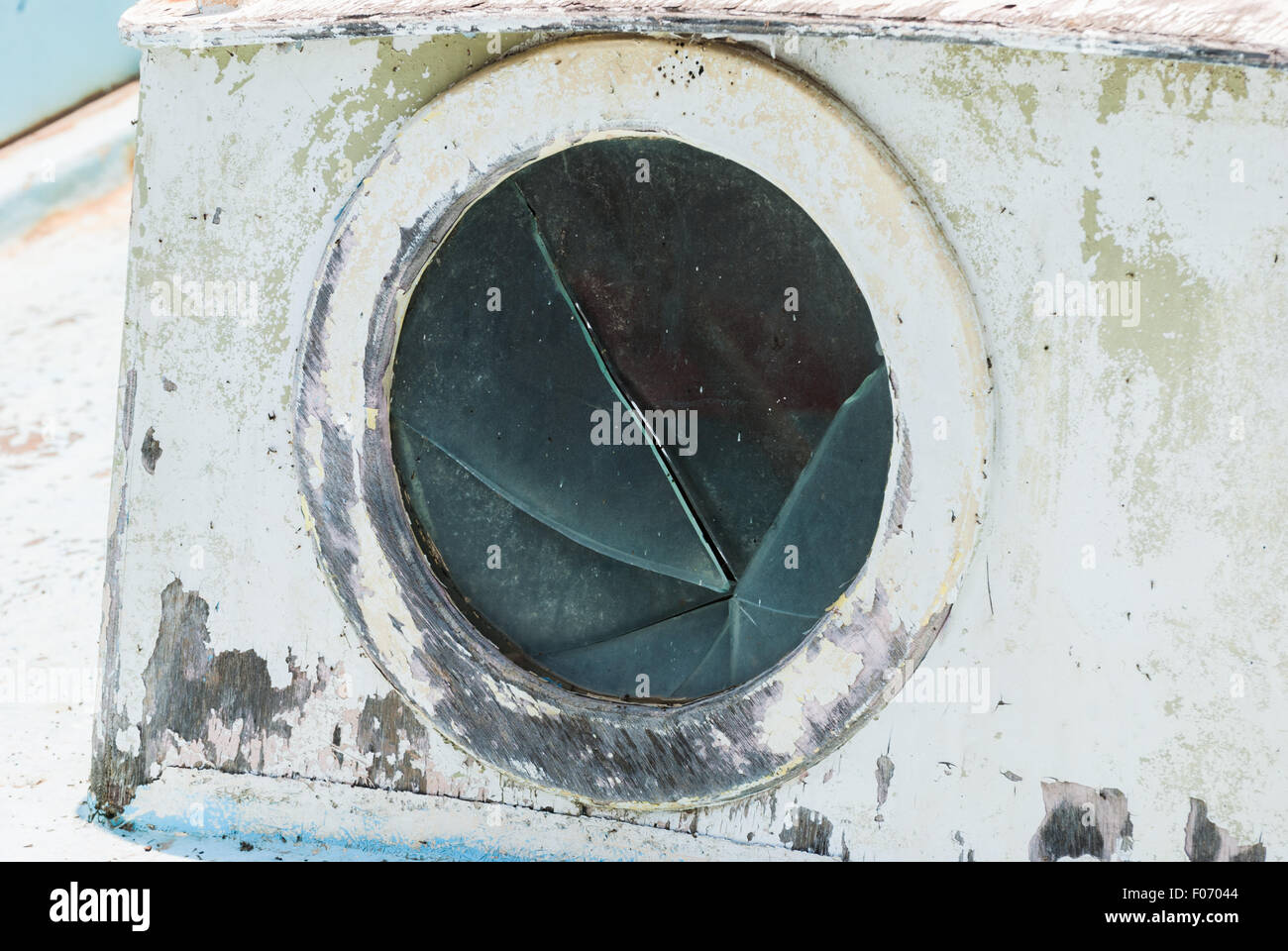 Broken glass cracked destroyed ocean hi-res stock photography and ...