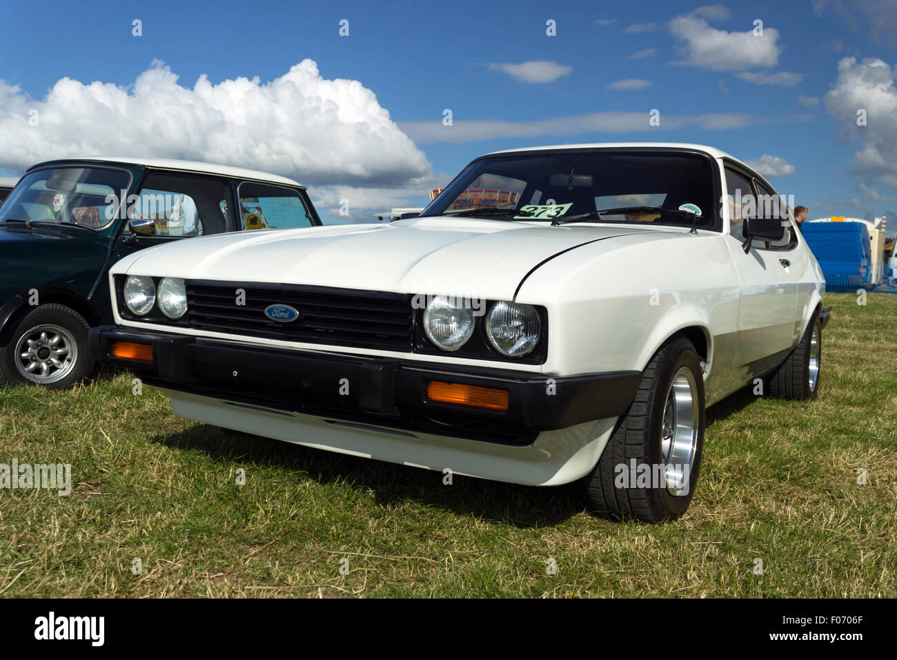 White ford capri hi-res stock photography and images - Alamy