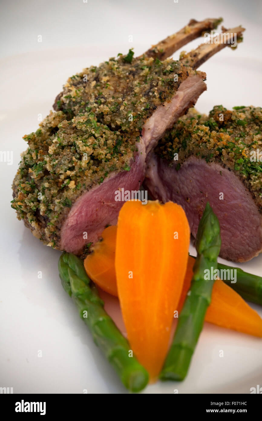 Traditional English lunch Stock Photo - Alamy