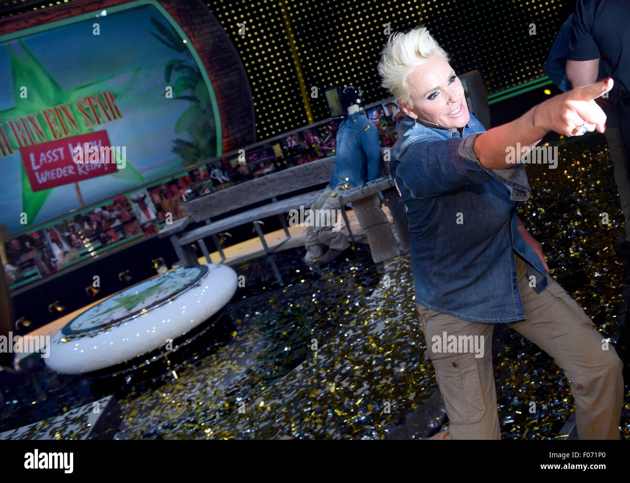 Huerth, Germany. 8th Aug, 2015. Danish actress Brigitte Nielsen cheers ...