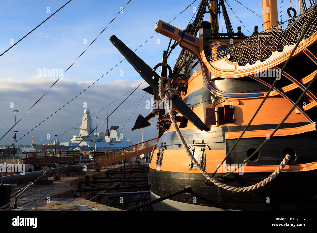 Hms Victory Hintergrundbild Hms Victory Ship Fotos Und Bildmaterial