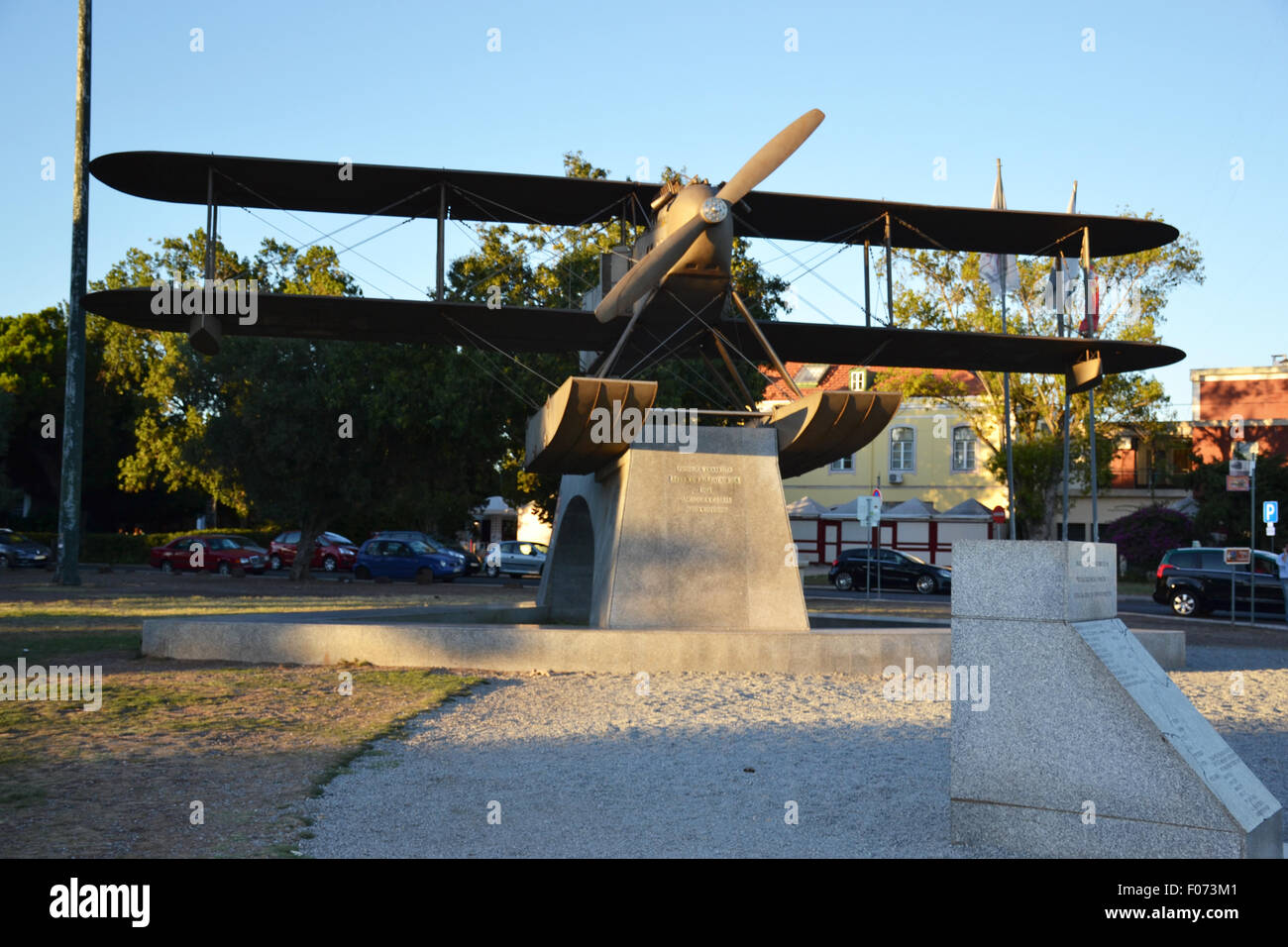 Monument to the first flight Stock Photo - Alamy