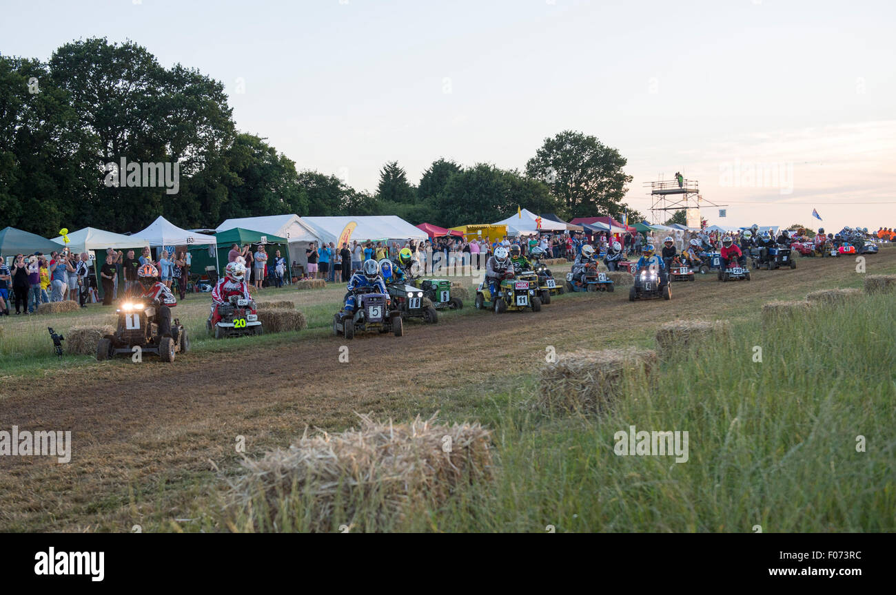 Le mans style start hi-res stock photography and images - Alamy