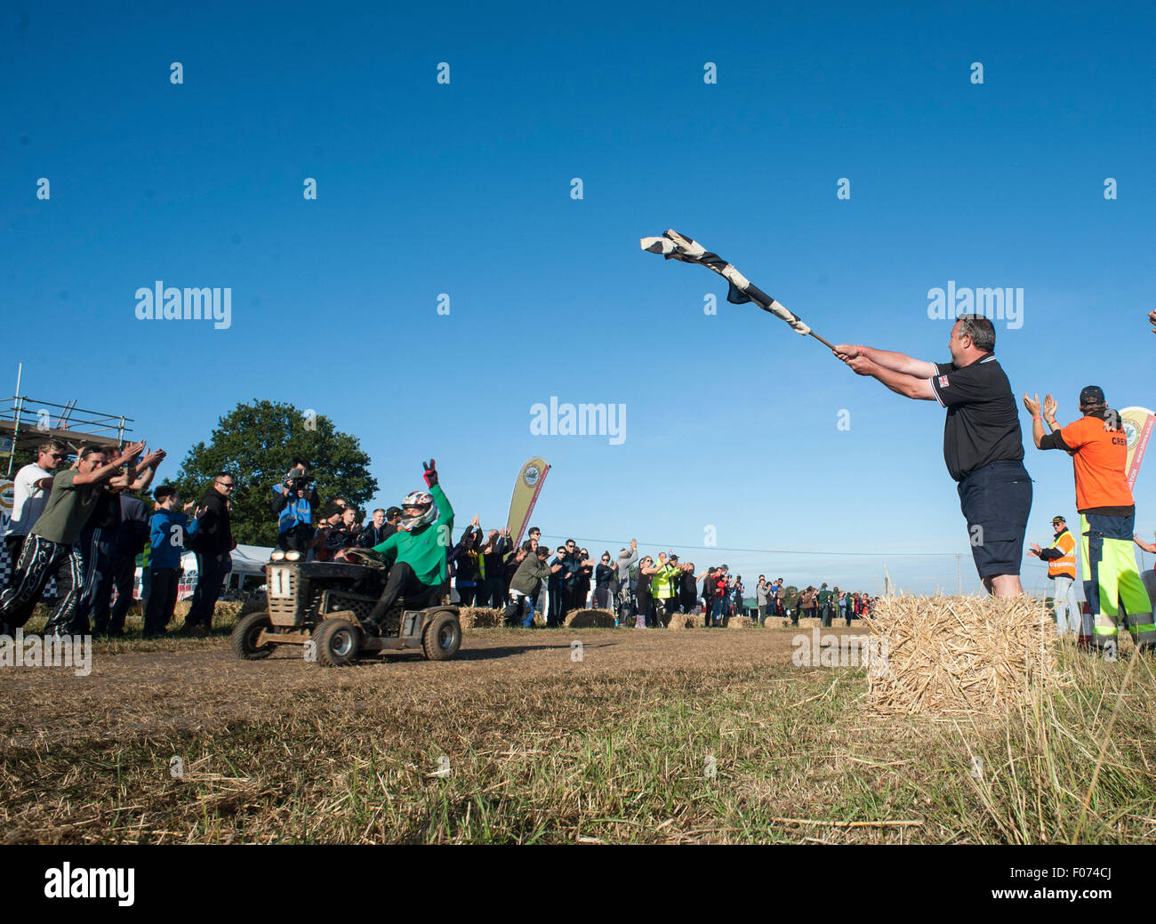 Billingshurst, UK. 8th August, 2015. . Team NORTHERNERS KICK grASS #1 ...
