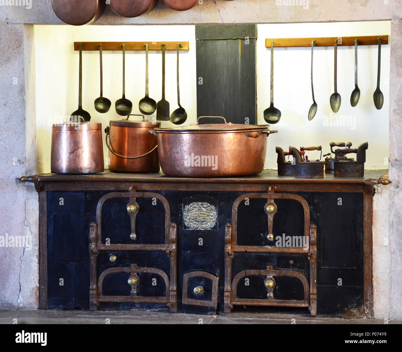 Royal kitchen hi-res stock photography and images - Alamy