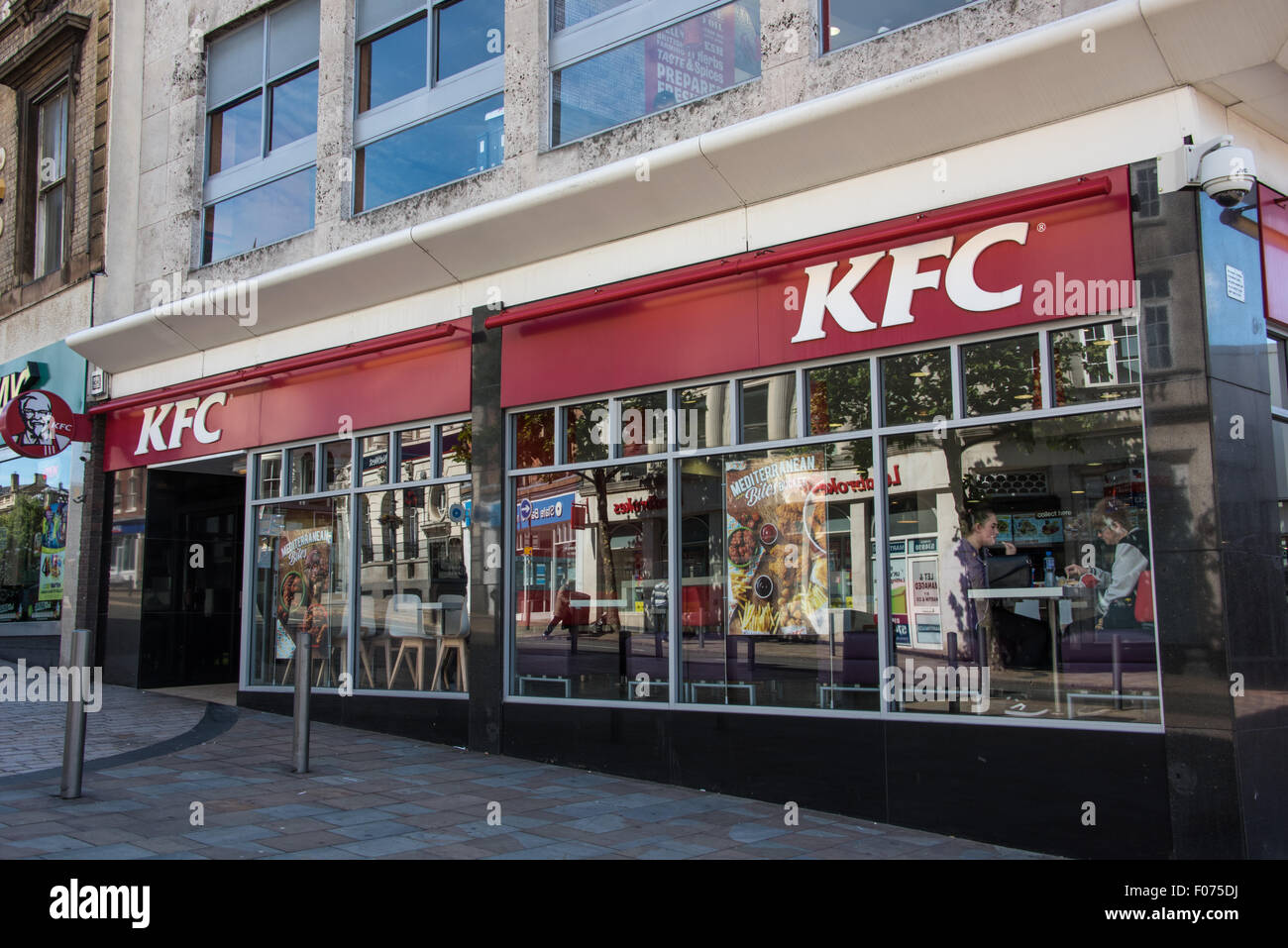 KFC fast food restaurant on high street Wolverhampton West Midlands, uk ...