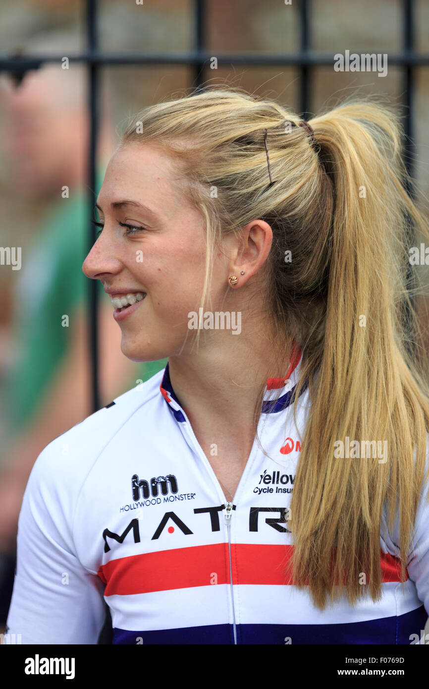 Laura Kenny Laura Trott Matrix Pro Cycling Smiling Before The Start Of The Final Stage Of The