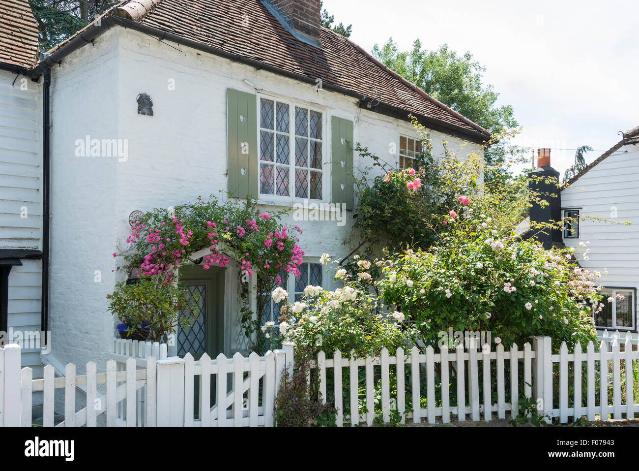Cheam village hi-res stock photography and images - Alamy