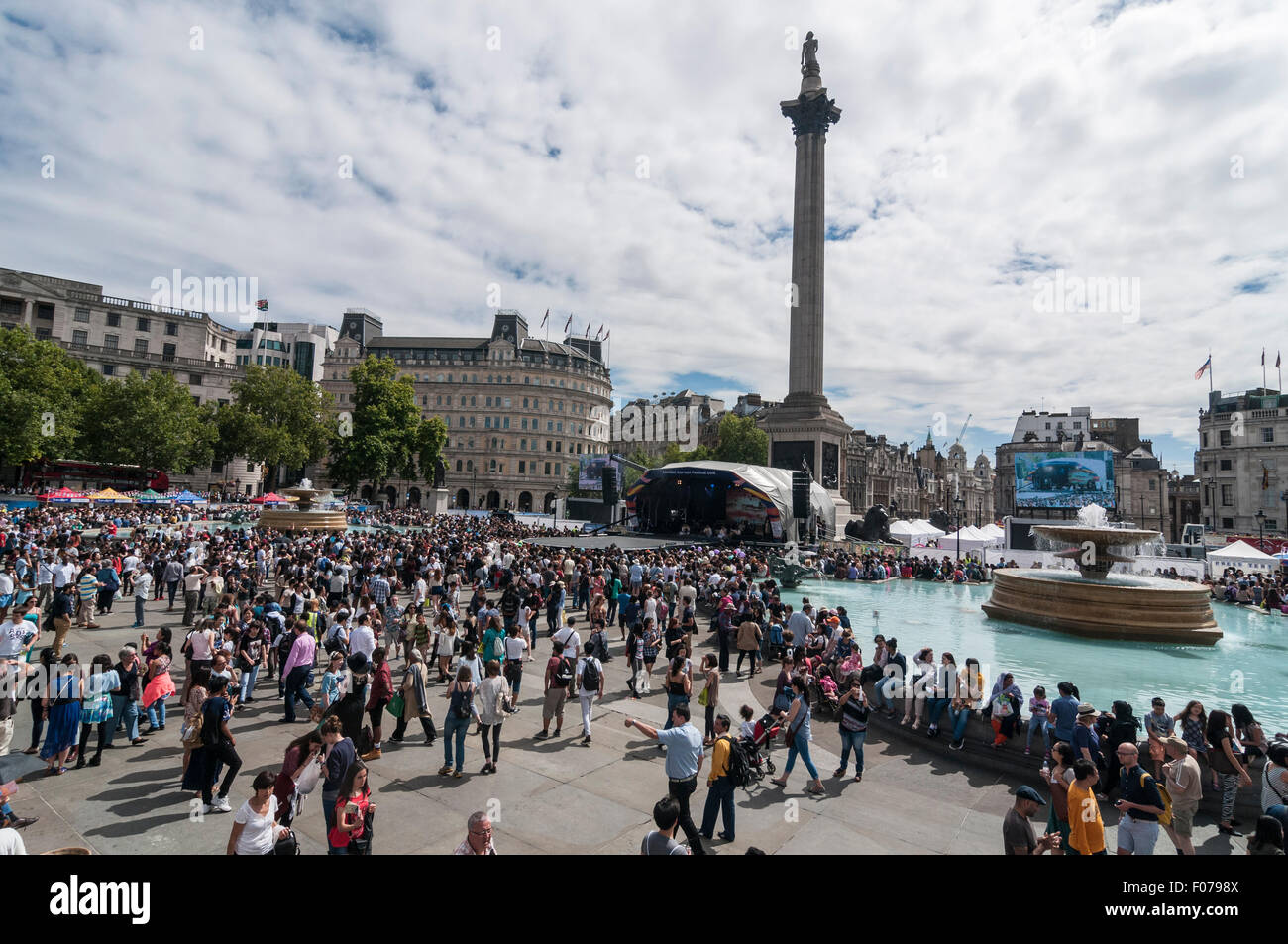 Korean festival hi-res stock photography and images - Alamy