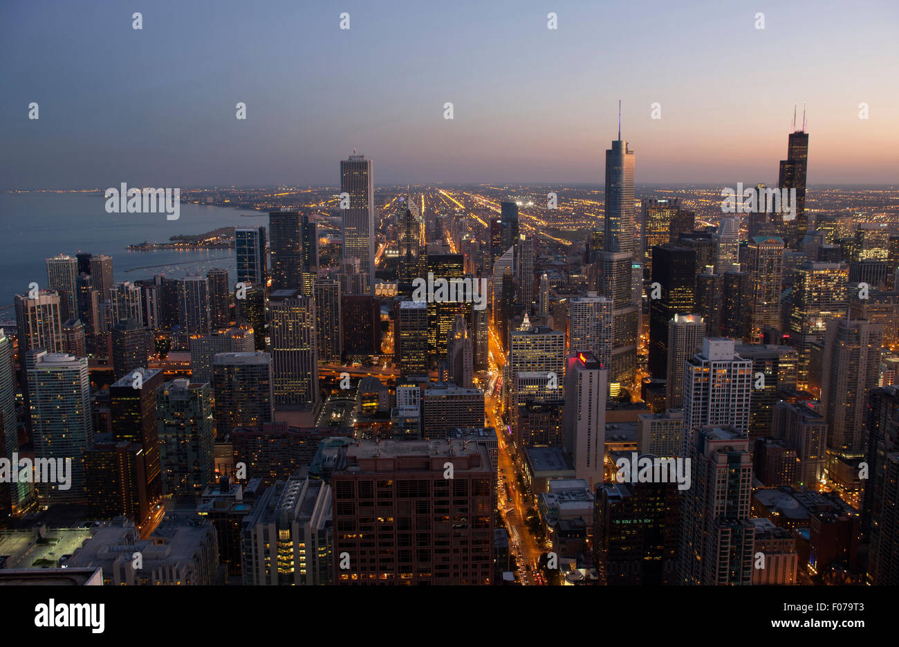 DOWNTOWN LOOP SKYLINE CHICAGO ILLINOIS USA Stock Photo - Alamy