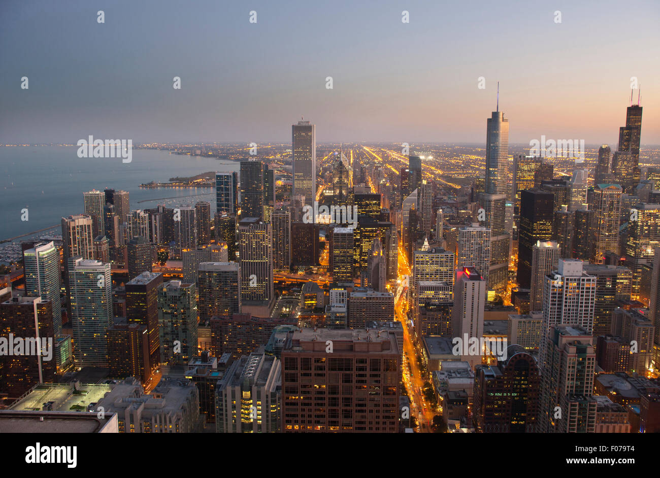 DOWNTOWN LOOP SKYLINE CHICAGO ILLINOIS USA Stock Photo - Alamy