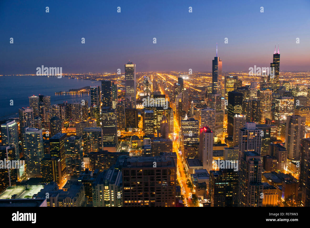 DOWNTOWN LOOP SKYLINE CHICAGO ILLINOIS USA Stock Photo - Alamy