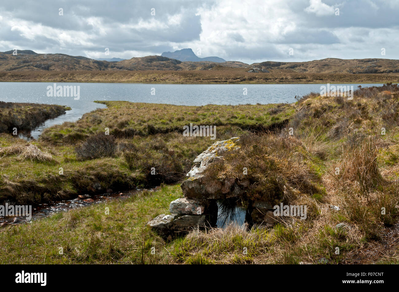 Stone structure (purpose unknown) near the north shore of Fionn Loch ...