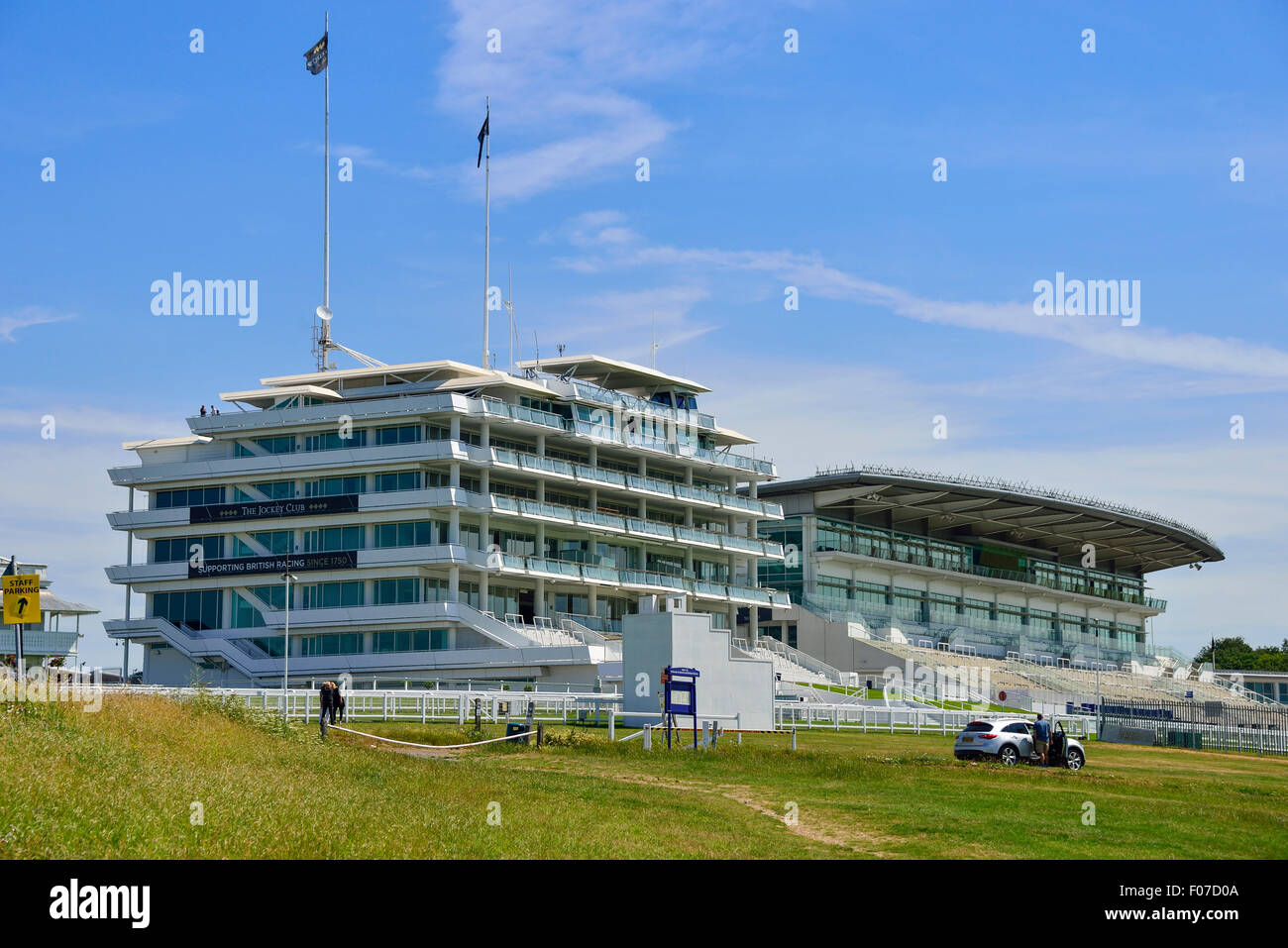 Epsom Downs Racecourse High Resolution Stock Photography and Images - Alamy