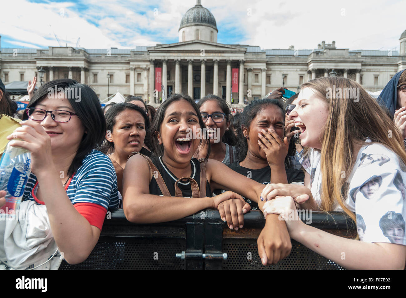 London, UK. 9 August 2015. Teenage fans of K-Pop, many from London, but ...