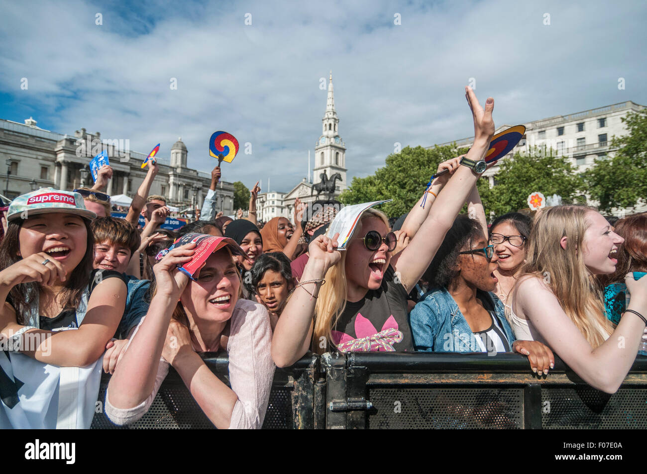 Screaming Fans Korea High Resolution Stock Photography and Images - Alamy