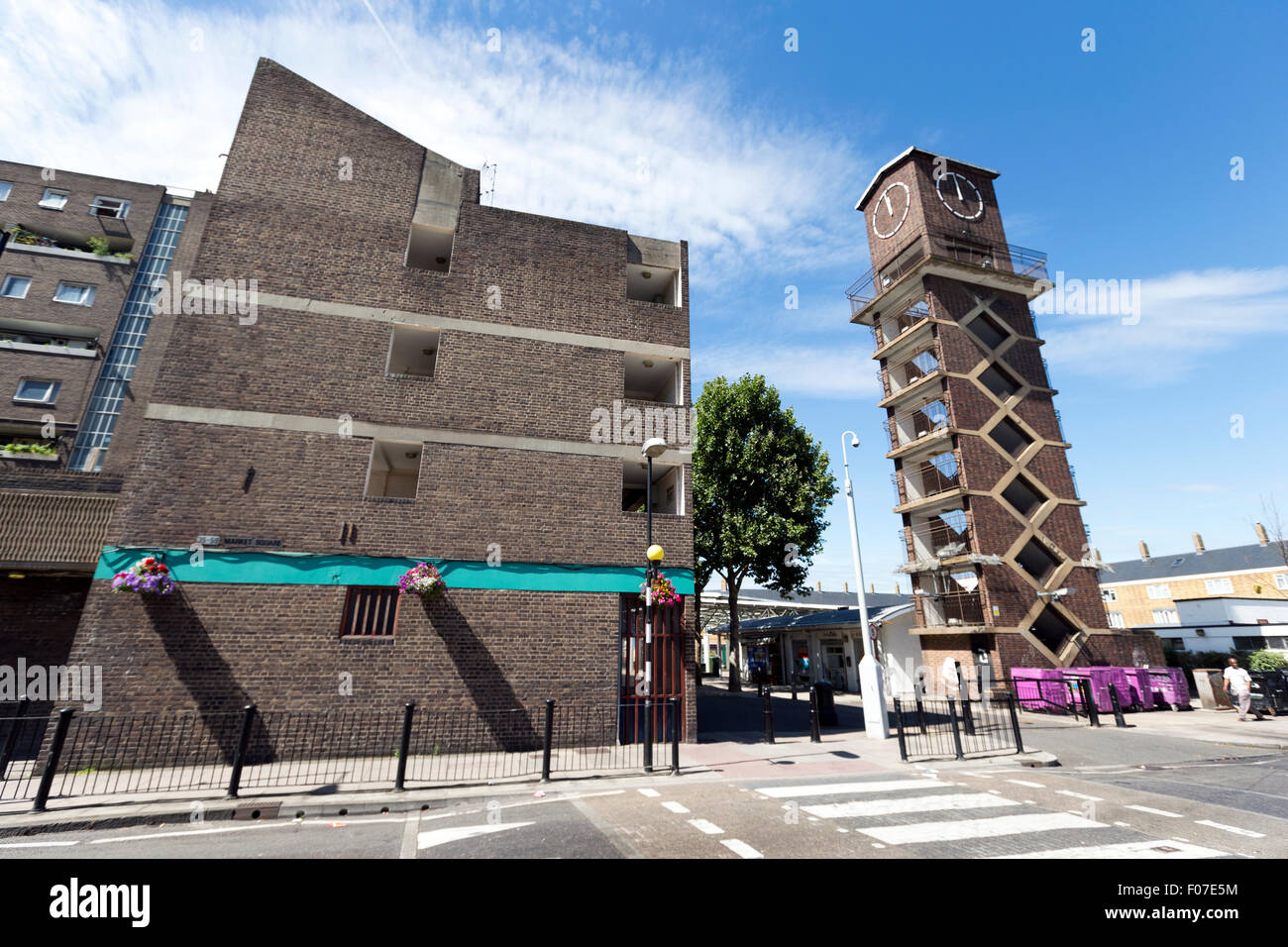 Poplar London High Resolution Stock Photography and Images - Alamy