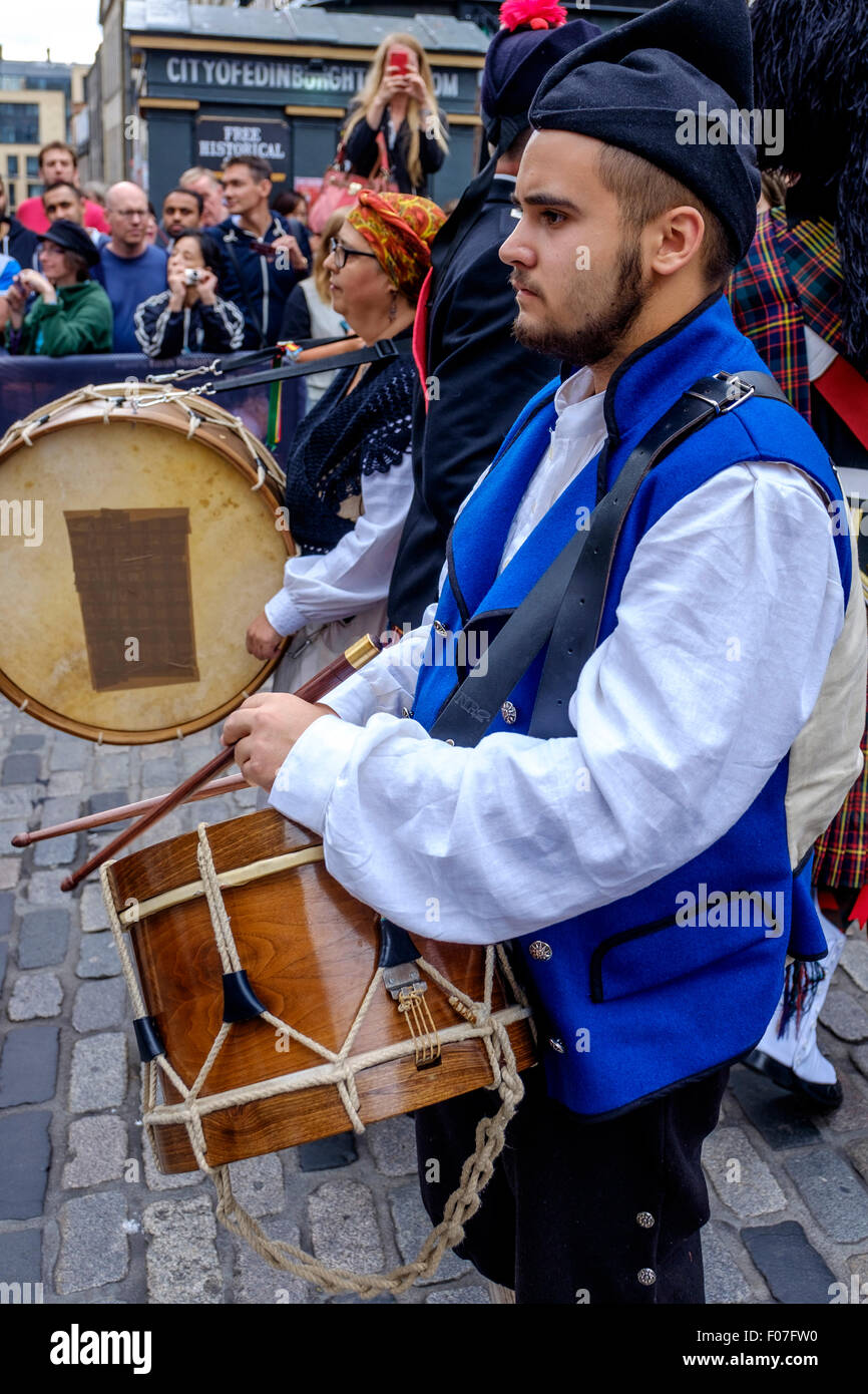 Banda de gaitas hi-res stock photography and images - Alamy