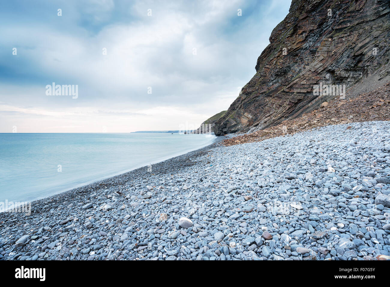 Pebble beach uk hi-res stock photography and images - Alamy