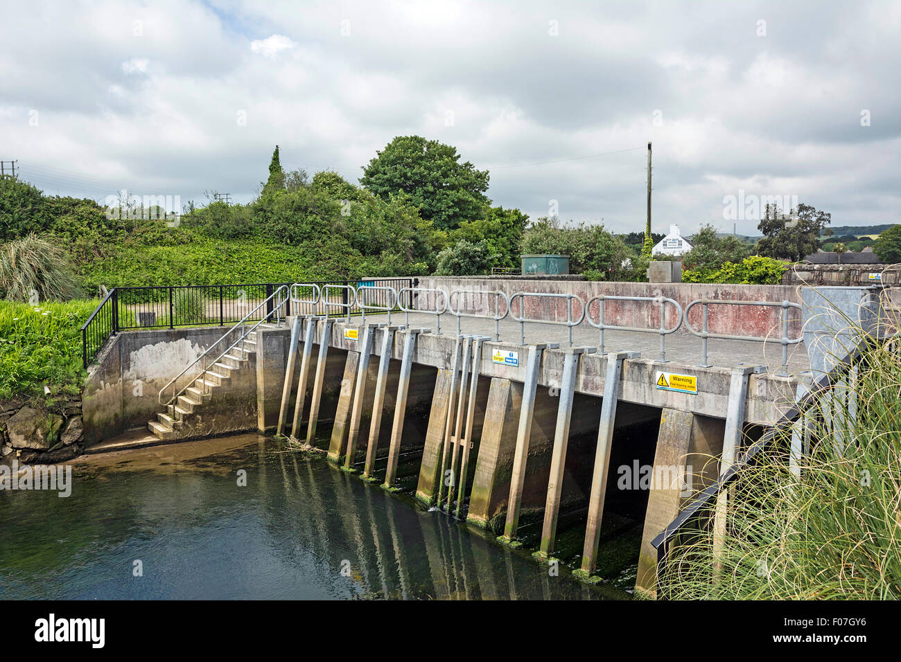 The Tidal Barrier on the Hayle river in Cornwall, UK Stock Photo - Alamy