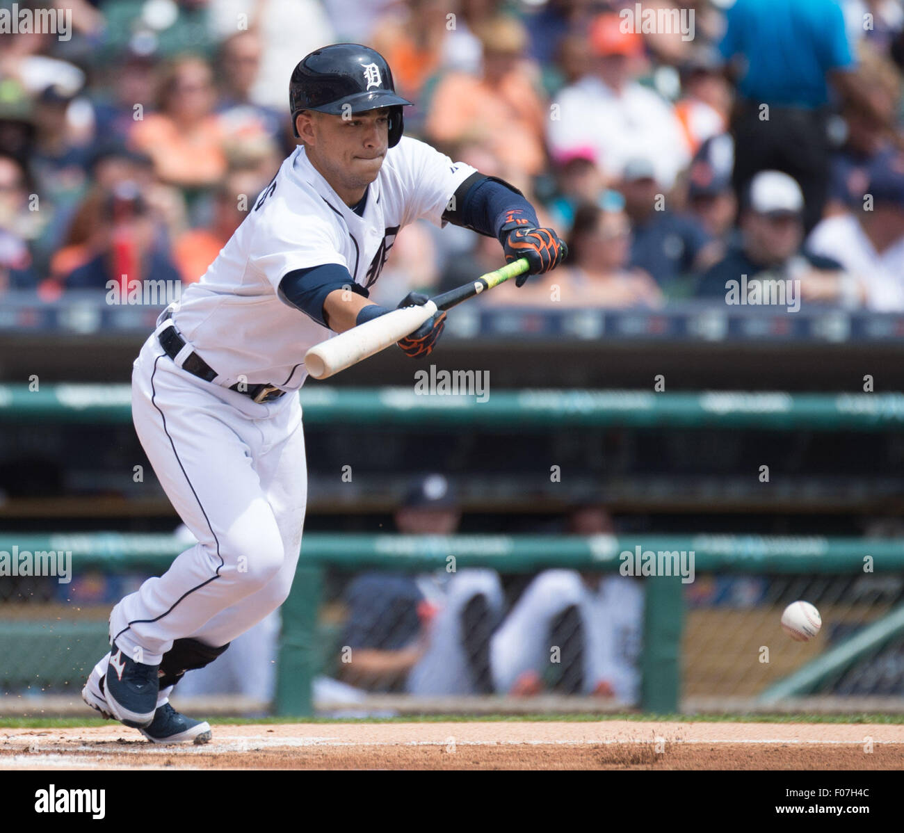 Detroit, Michigan, USA. 30th July, 2015. Detroit Tigers shortstop Jose ...