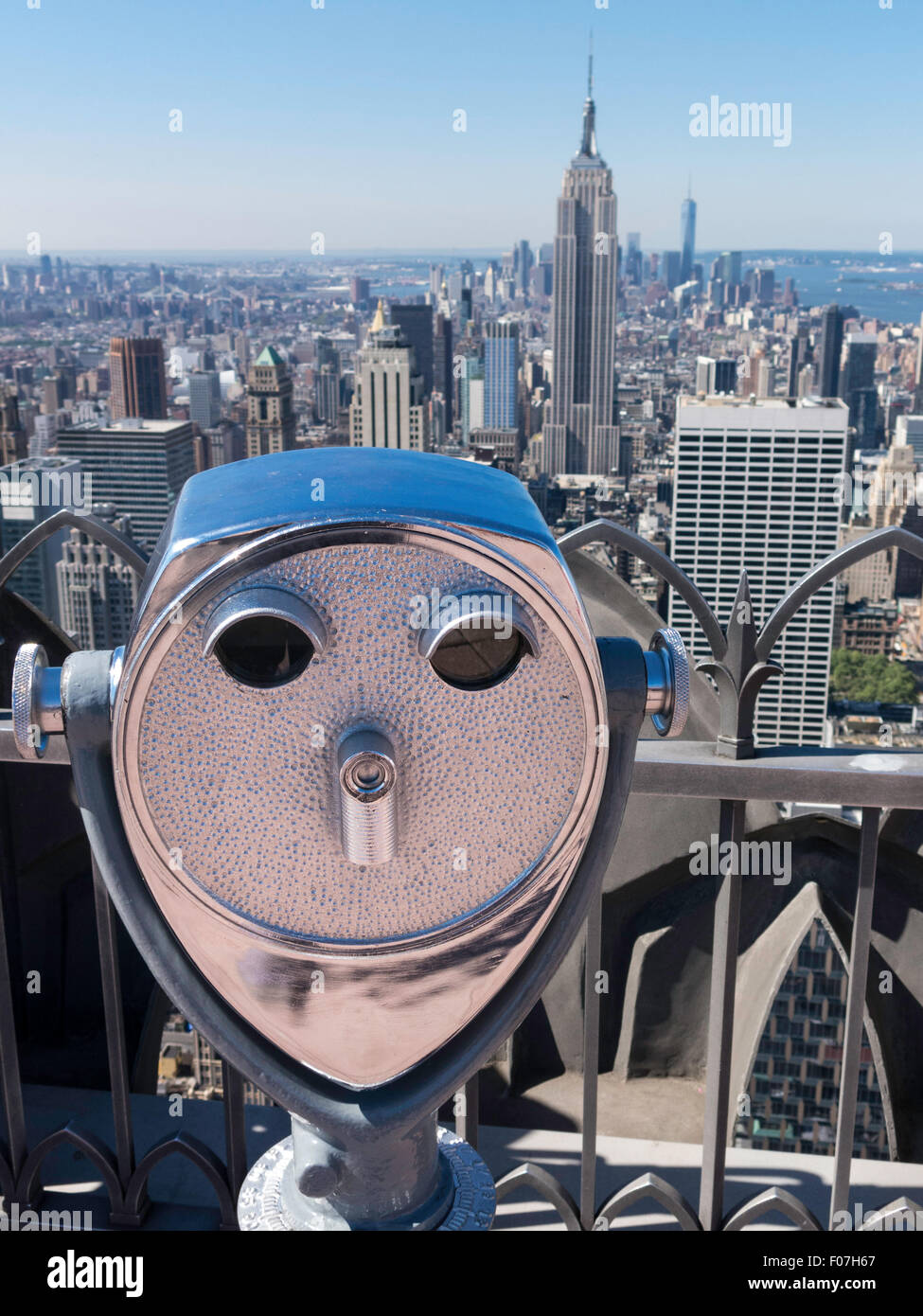 Viewfinder at Top of the Rock Observation Deck, Rockefeller Center, NYC ...