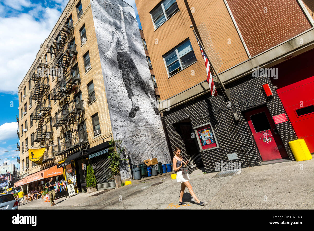 Jr artist new york hi-res stock photography and images - Alamy