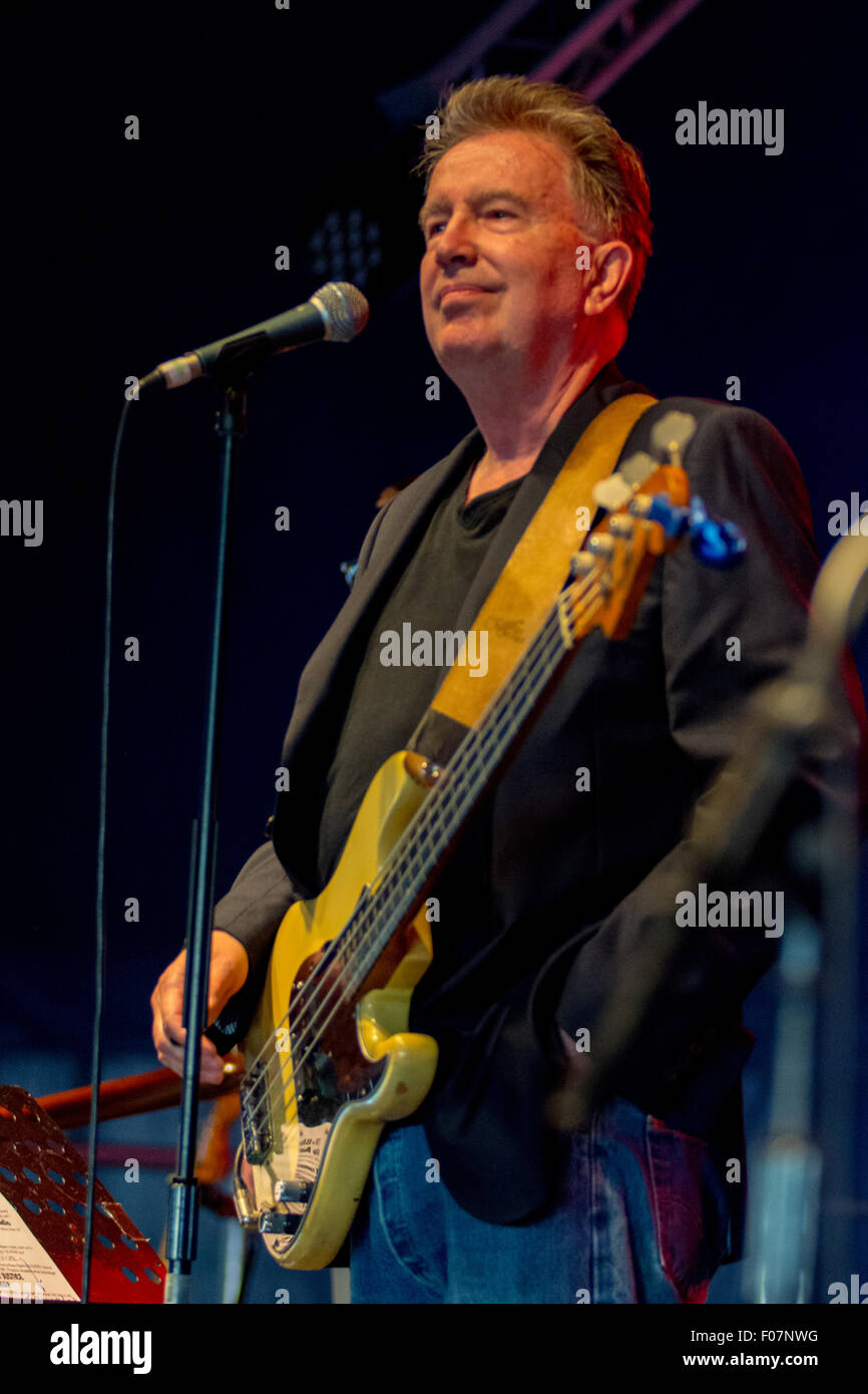 Tom robinson singer hi-res stock photography and images - Alamy