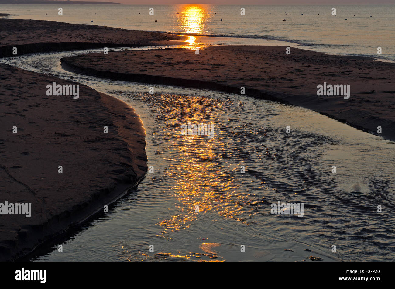 Red sand beach at Prince Edward Island, Canada Stock Photo - Alamy