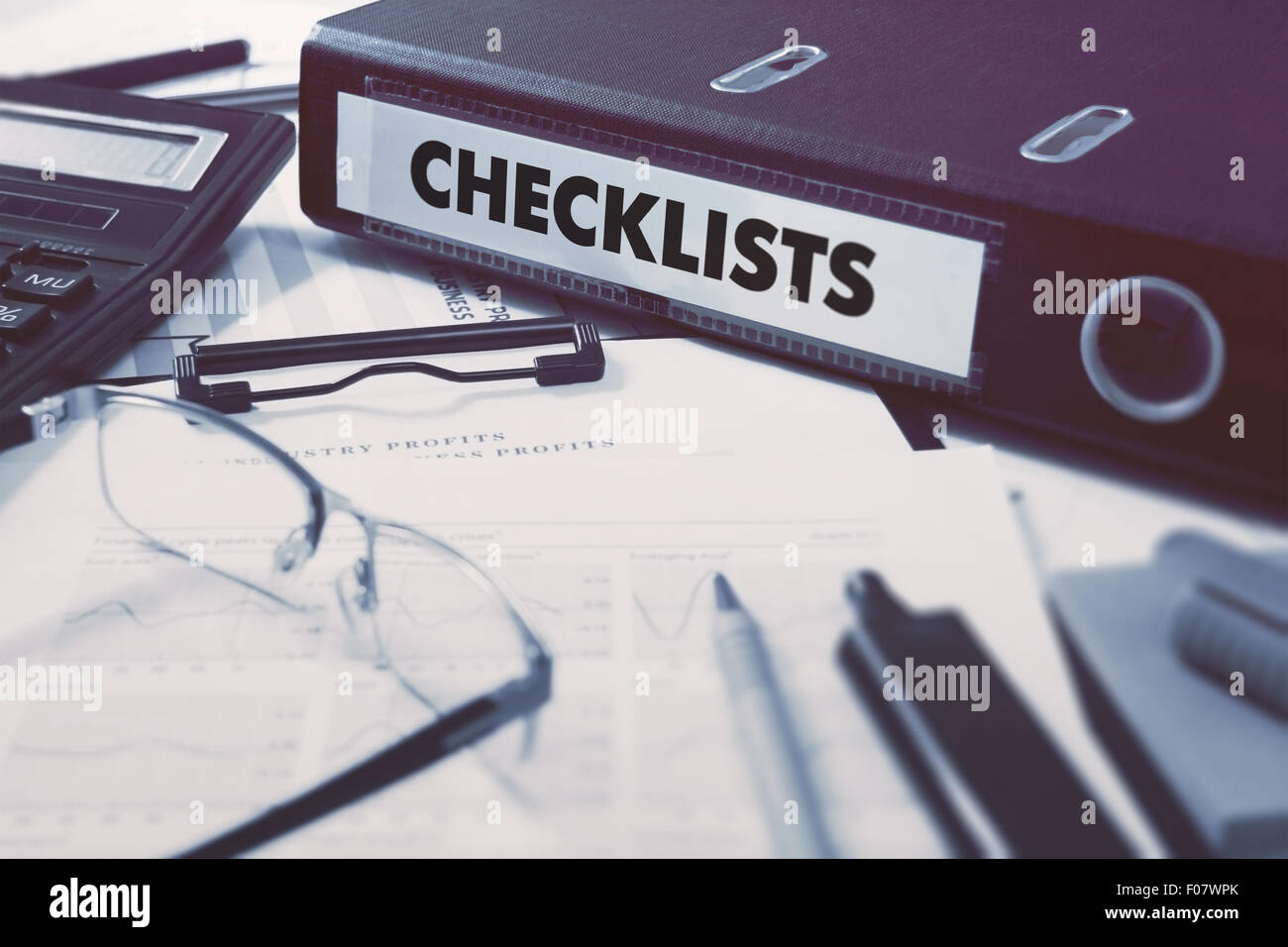 Checklists checklist check list choice hi-res stock photography and ...