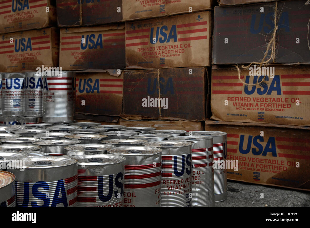 Packed cans of refined vegetable oil from United States Agency for ...