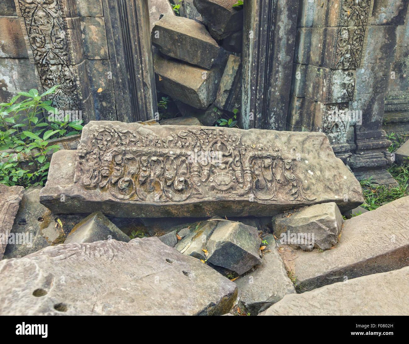 Angkor woman bas-relief, Cambodia Stock Photo - Alamy