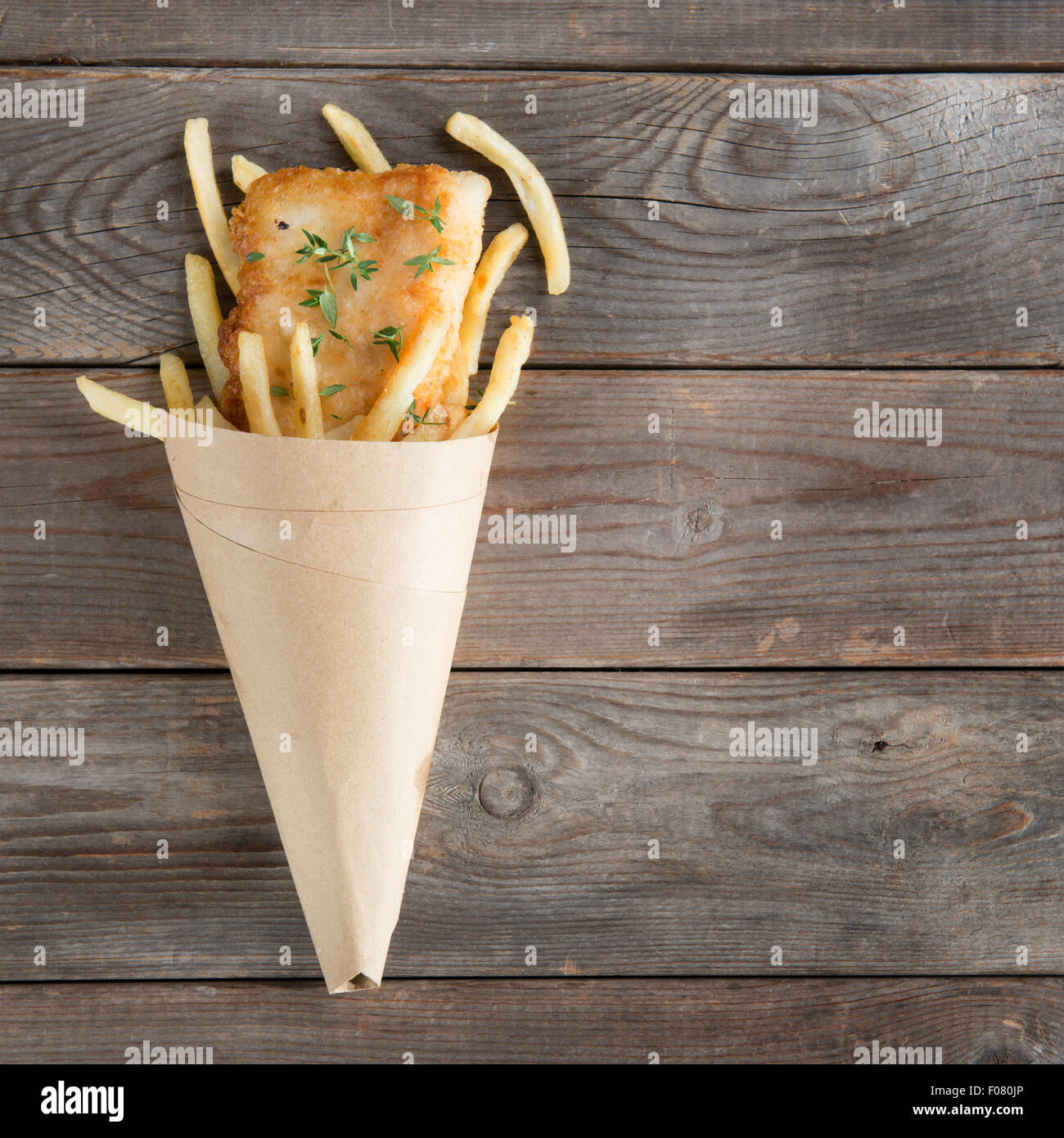 Fish chips cone hi-res stock photography and images - Alamy