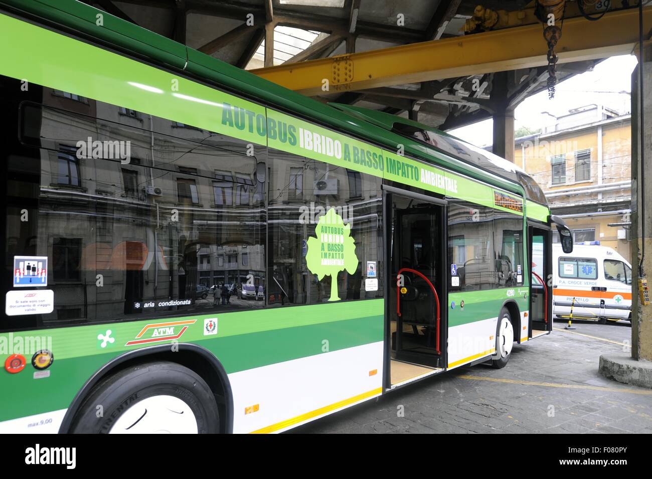 Electric bus eco friendly transportation hi-res stock photography and ...