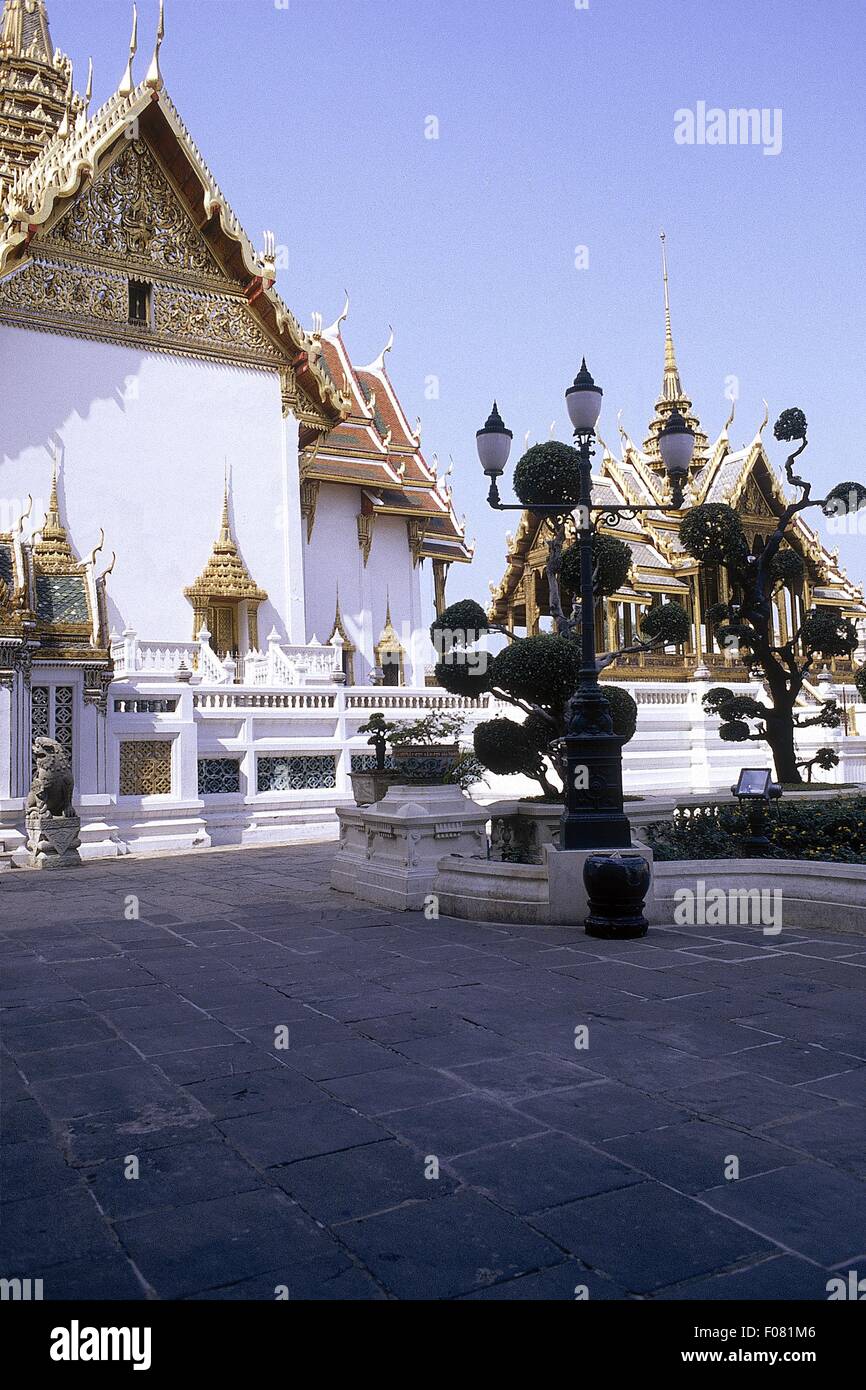 Temple of the Royal Palace in Bangkok, Thailand Stock Photo - Alamy