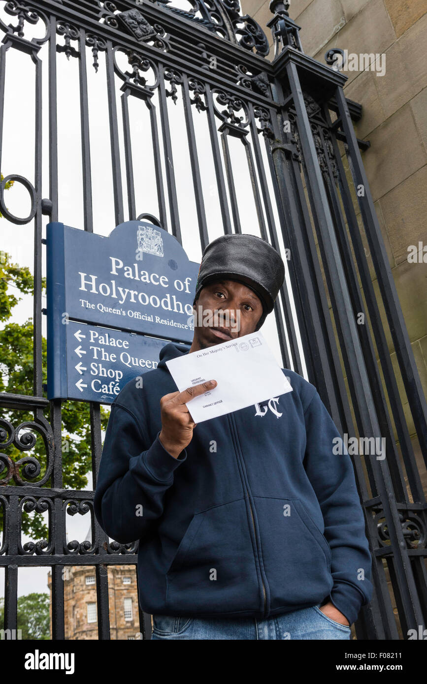 Edinburgh, UK, 9th August 2015. Jonzi D, appearing in‘The Letter: To be ...