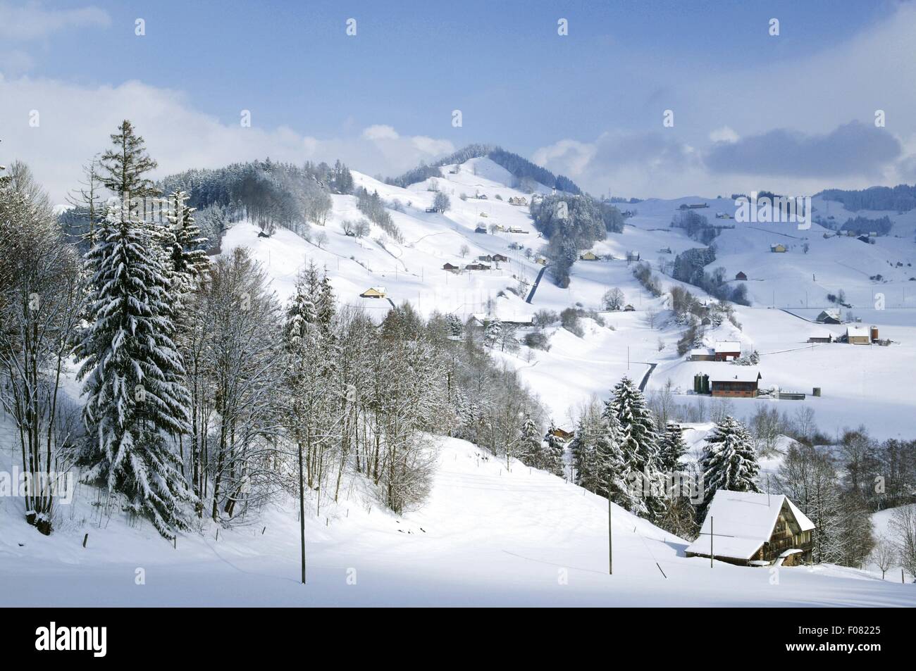 Overview hills peaks covered hi-res stock photography and images - Alamy