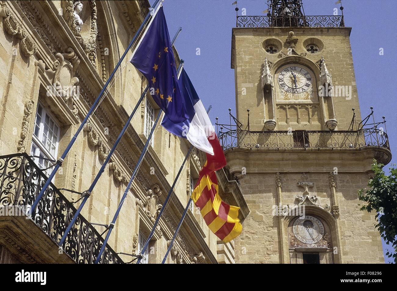 Tower with flags hi-res stock photography and images - Alamy