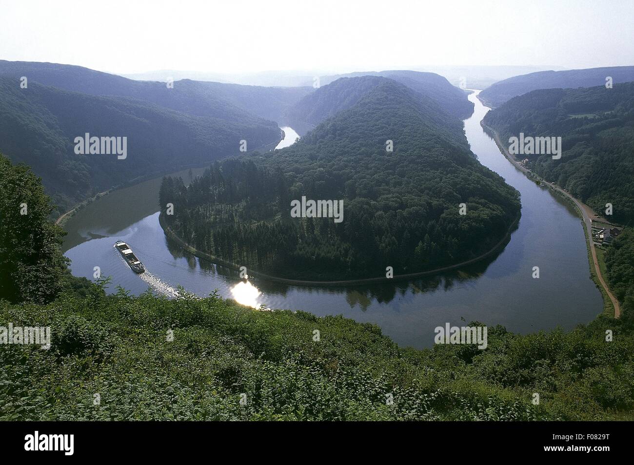 Saar Bow High Resolution Stock Photography and Images - Alamy