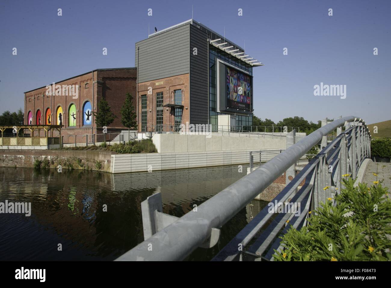 Hotel hoarding hi-res stock photography and images - Alamy