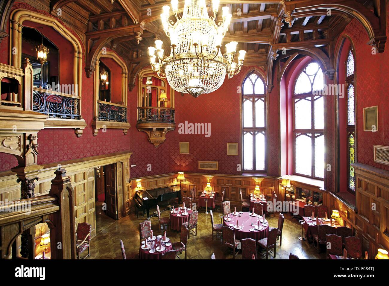 Luxury in russia hi-res stock photography and images - Alamy