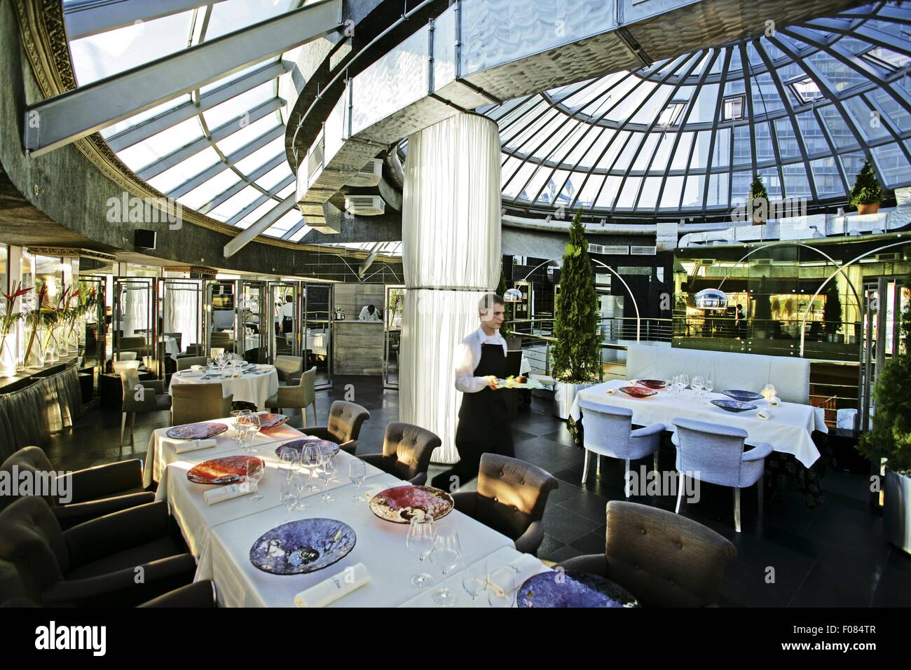 Interior restaurant kupol dome glass hi-res stock photography and ...