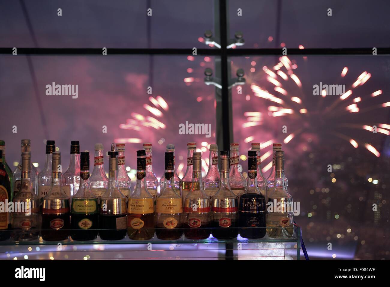 Moscow city space bar hi-res stock photography and images - Alamy