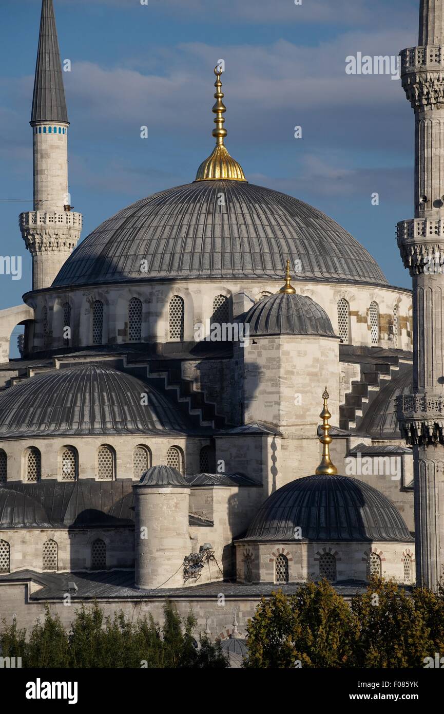 Exterior view of Blue Mosque, Istanbul, Turkey Stock Photo - Alamy
