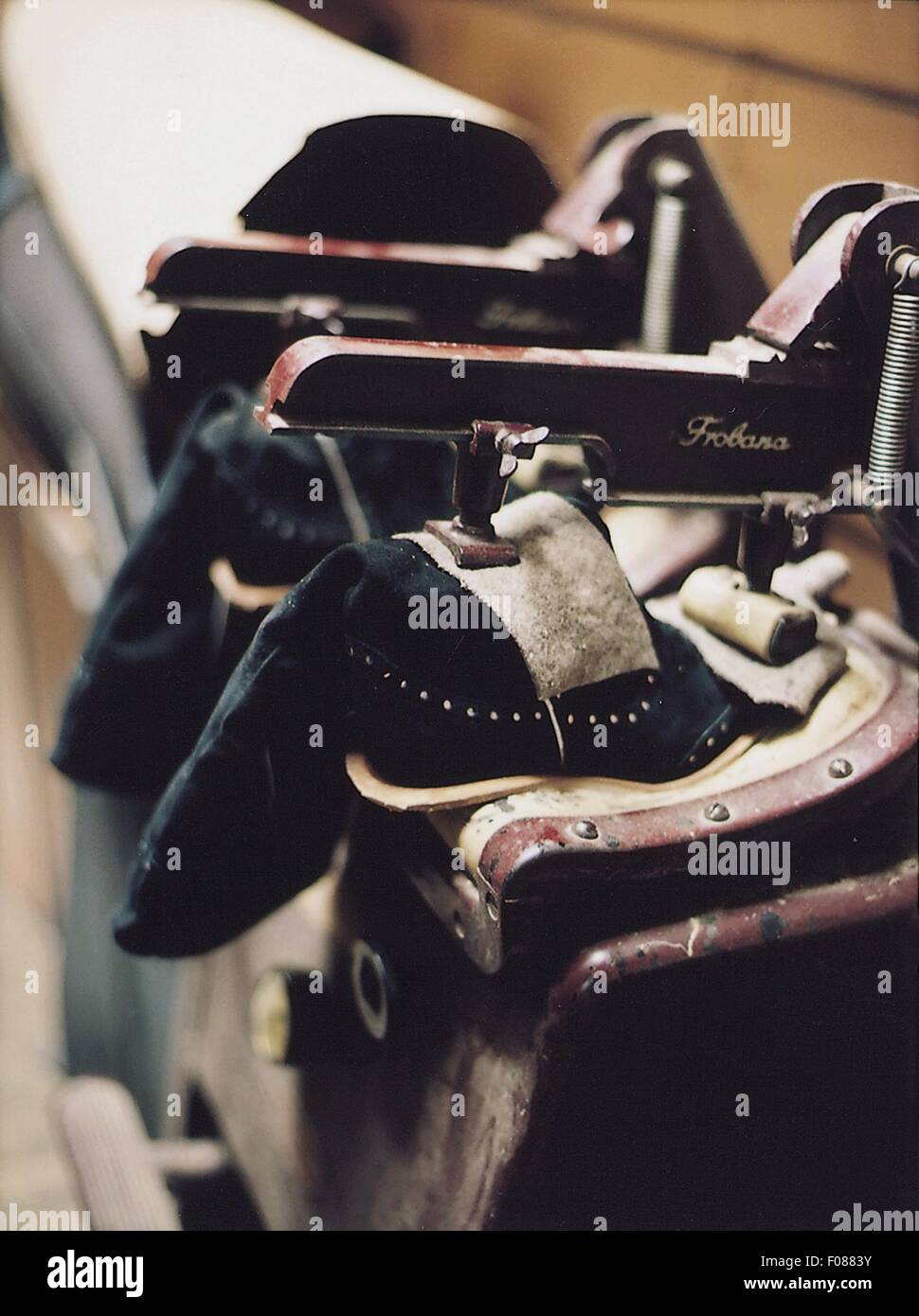 Fixed machine hi-res stock photography and images - Alamy