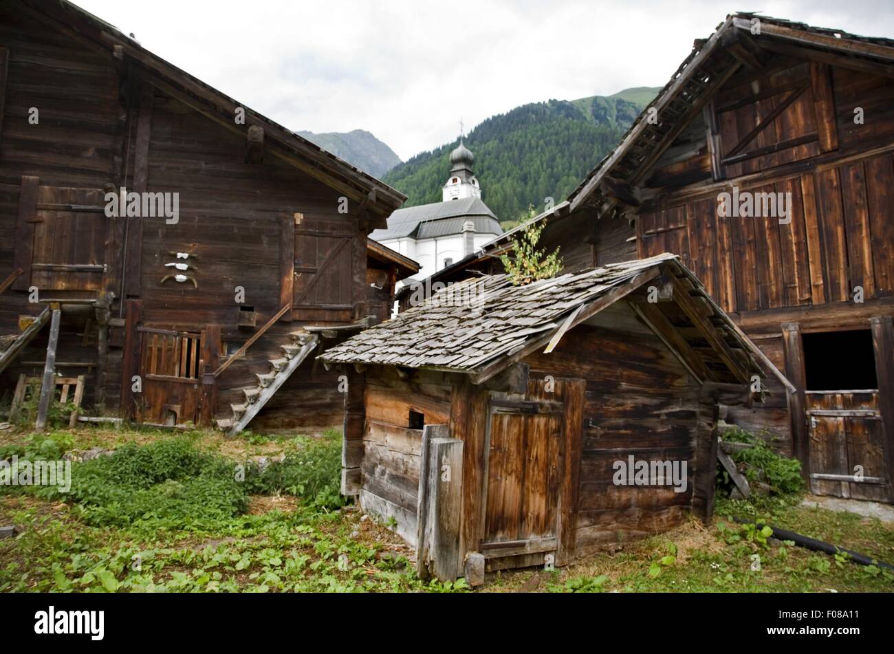 Baroque front hi-res stock photography and images - Alamy