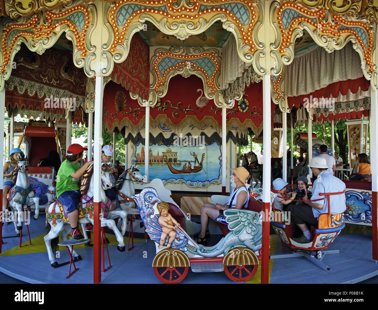 Al fresco dining amusement park attraction black forest hi-res stock ...