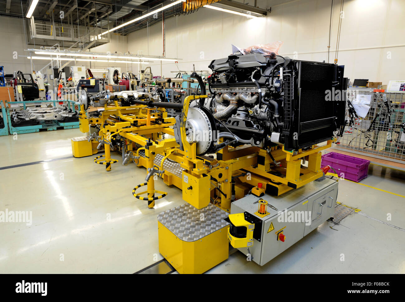 Rolls royce factory hi-res stock photography and images - Alamy