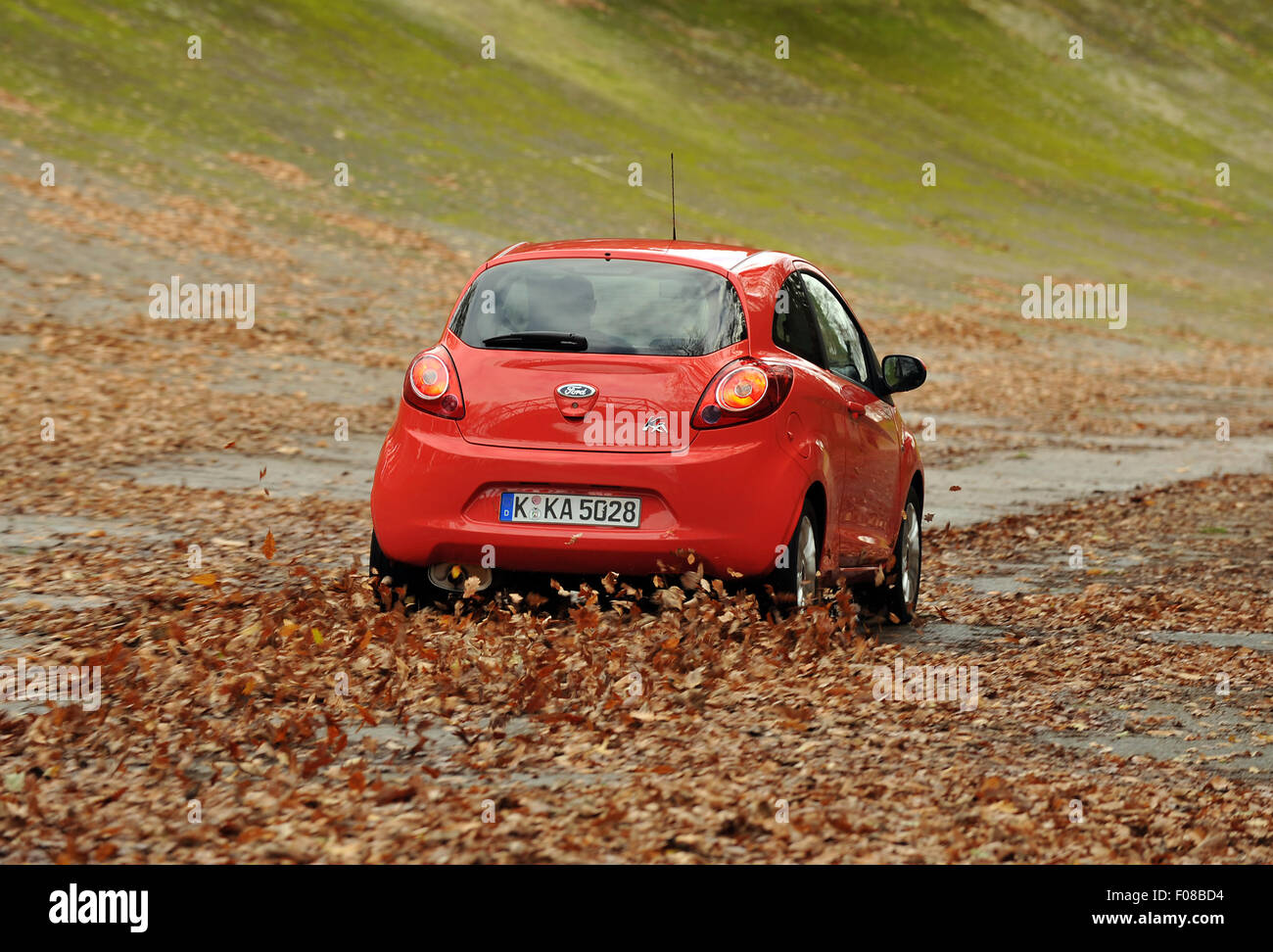 2008 Ford Ka sub compact car 2nd generation Stock Photo - Alamy